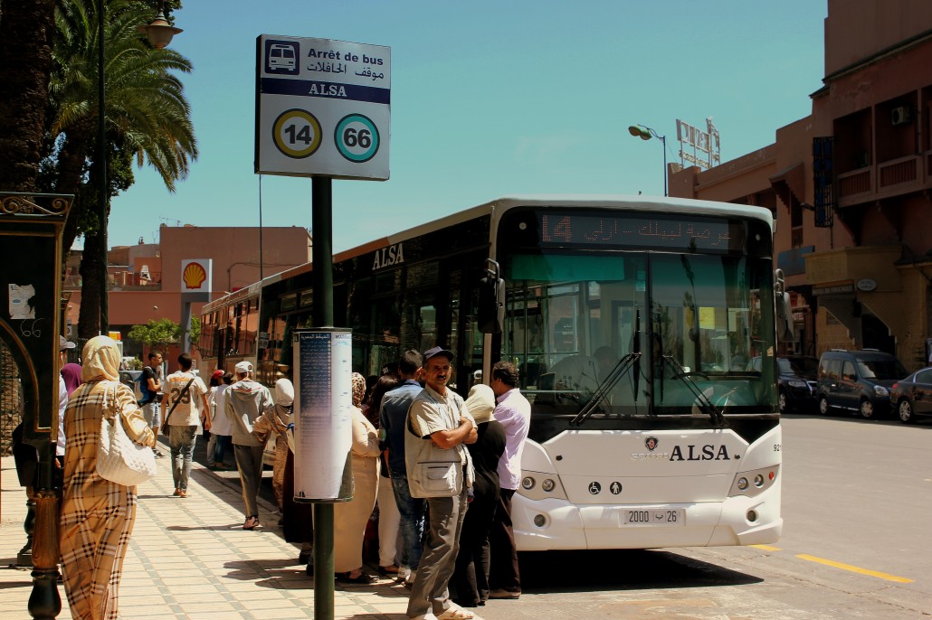 Transporte en la ciudad de Marrakech - 'el jardín de los Olivos'